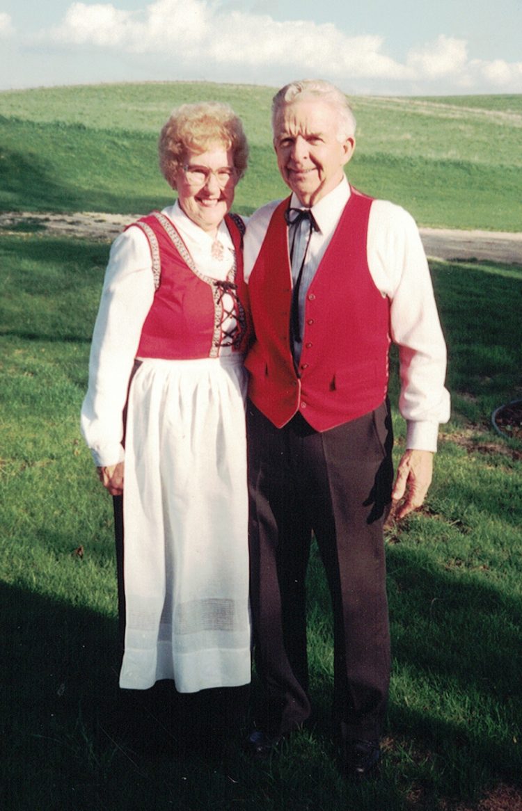 Donald Aden Wold, February 23, 2020, St. Olaf, Iowa – Grau Funeral Homes