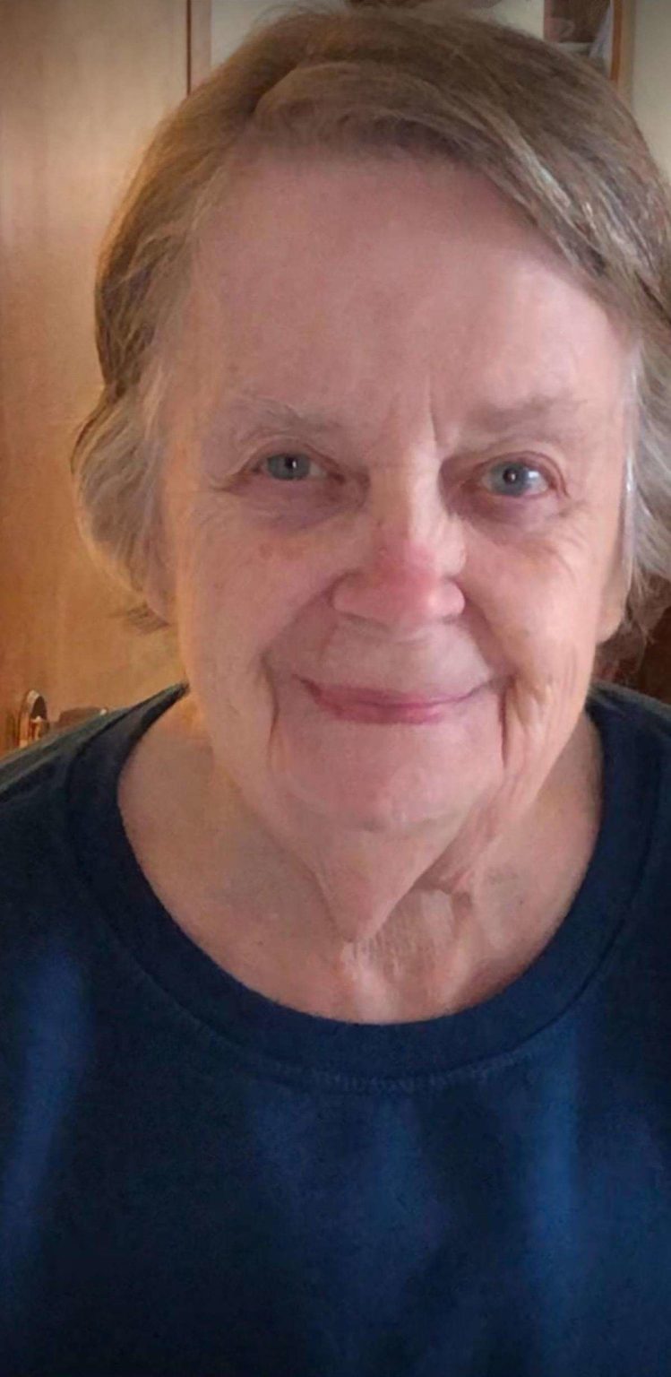 Janet Ruth Deeney, Marion, Iowa, September 20, 2022 – Grau Funeral Homes