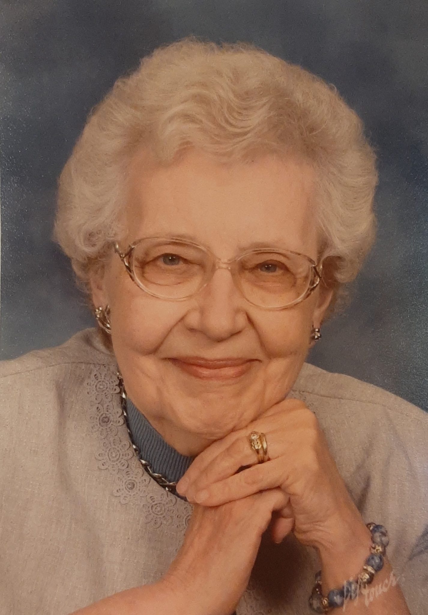 LaRae Carolan, Elkader, Iowa, November 23, 2023 – Grau Funeral Homes