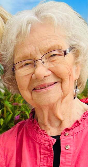 Edna Lechtenberg, December 6, 2024, Postville, Iowa – Grau Funeral Homes